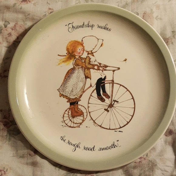 American Greetings Dining Vintage Holly Hobbie Collectors Edition